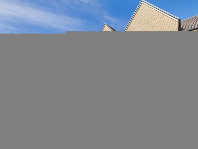House at Eddleston Way, Reading