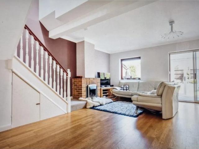 House at Eden Road, Greater London