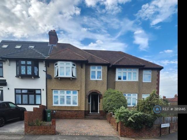 House at Edinburgh Road, Greater London