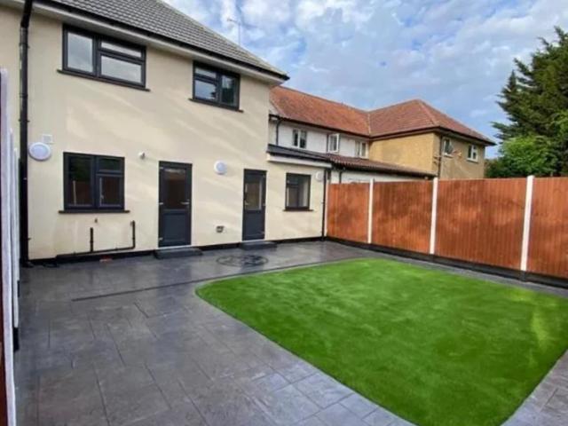 House at Elm Close, Greater London
