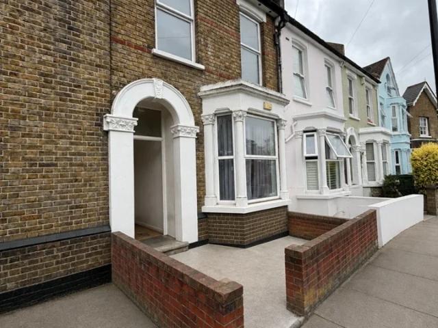 House at Elm Grove, Greater London