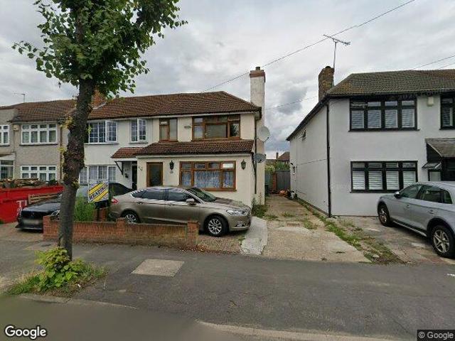 House at Elm Park Avenue, Greater London