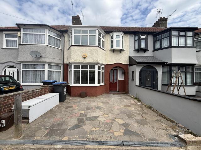 House at Elmcroft Avenue, Greater London