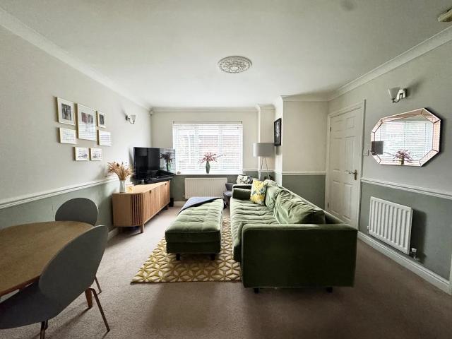 House at Elmer Cottages, Mole Valley