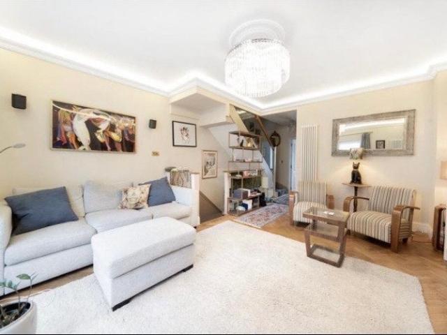 House at Elmington Road, Greater London