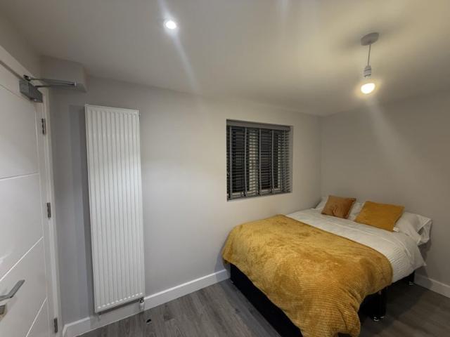House at Elms Green, Basildon