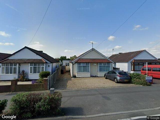 House at Elmshott Lane, Slough
