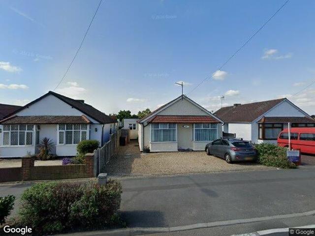 House at Elmshott Lane, Slough