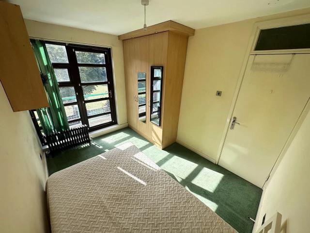 House at Elephant Lane, Greater London