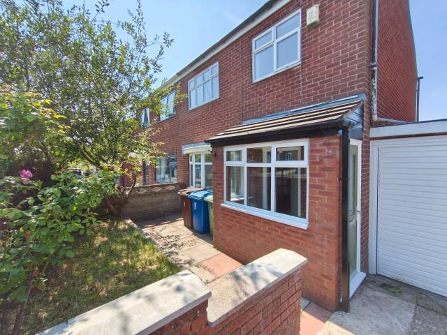 House at Elgin Close, Hindley