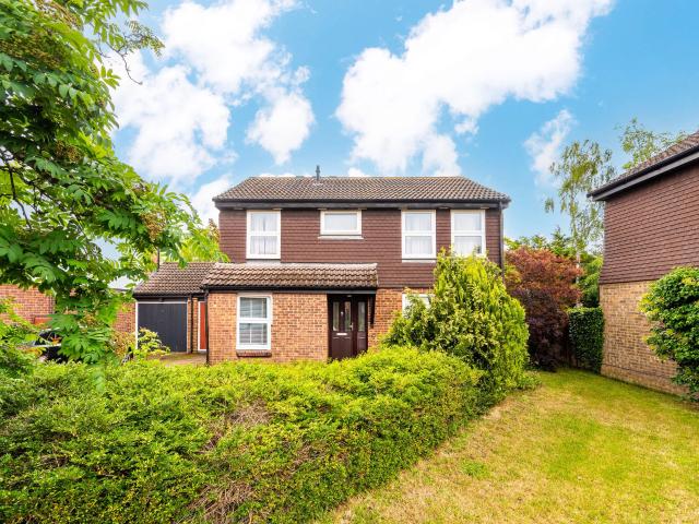House at Elkins Gardens, Guildford
