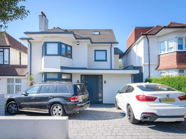 House at Elliot Road, Greater London
