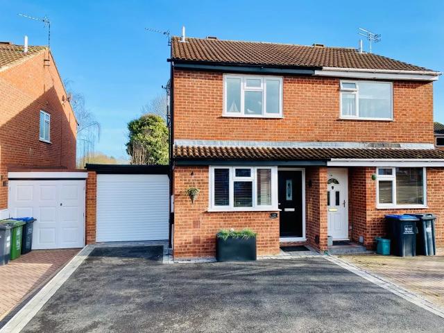 House at Elliston Grove, Royal Leamington Spa