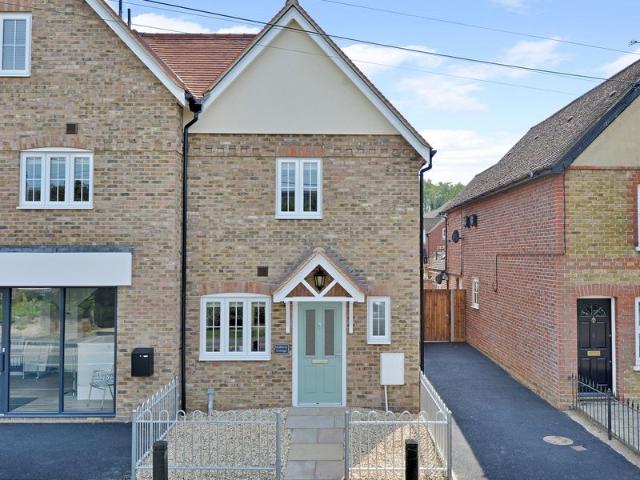 House at Elstead Road, Waverley
