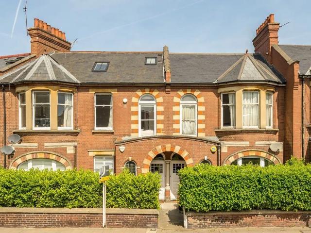 House at Emmanuel Road, Greater London