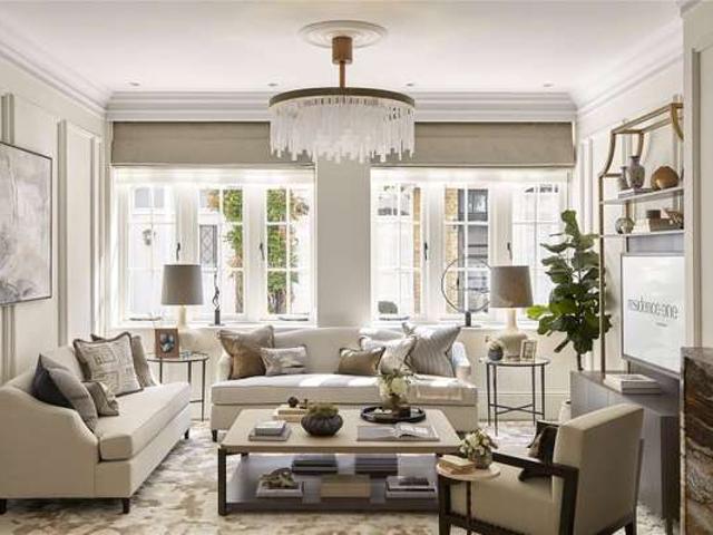 House at Ennismore Gardens Mews, City of Westminster