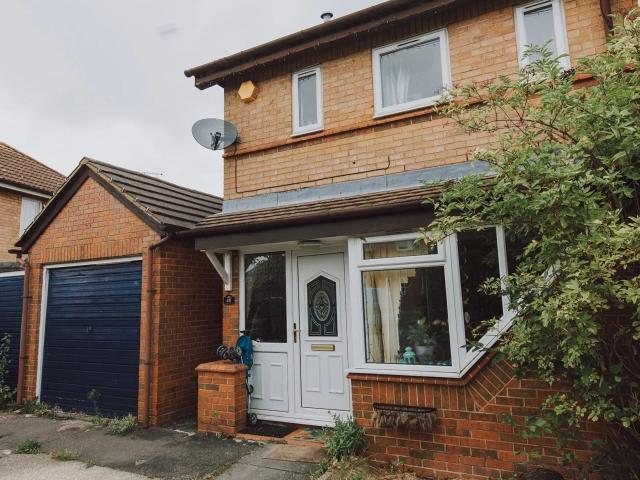 House at Engaine Drive, Milton Keynes