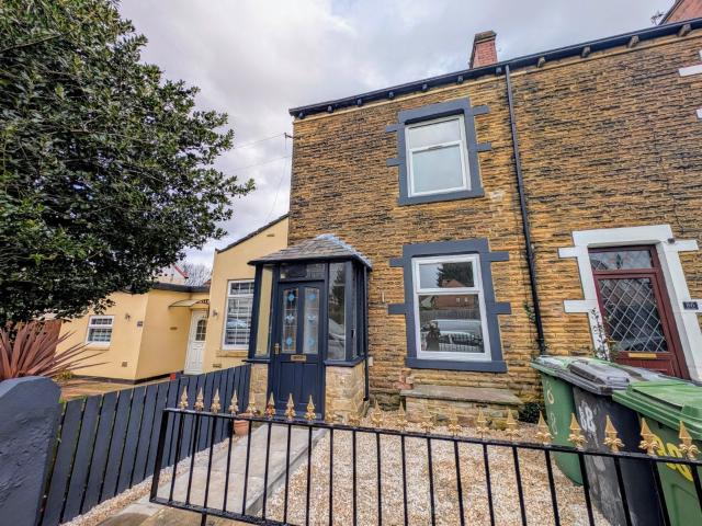 House at Eshald Place, Leeds