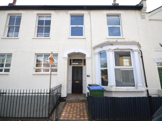 House at Estcourt Road, Watford
