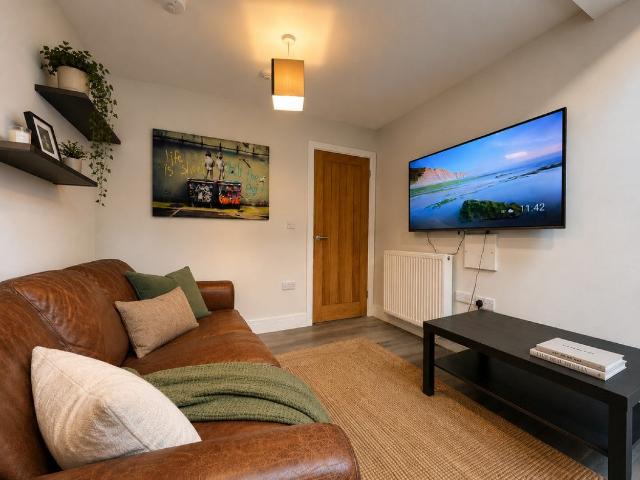 House at Epperstone Court, Nottingham