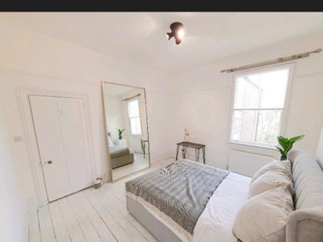 House at Erlanger Road, Greater London