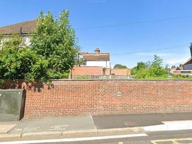 House at Euston Avenue, Watford