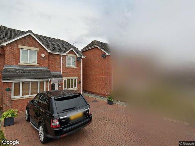 House at Fairford Close, London