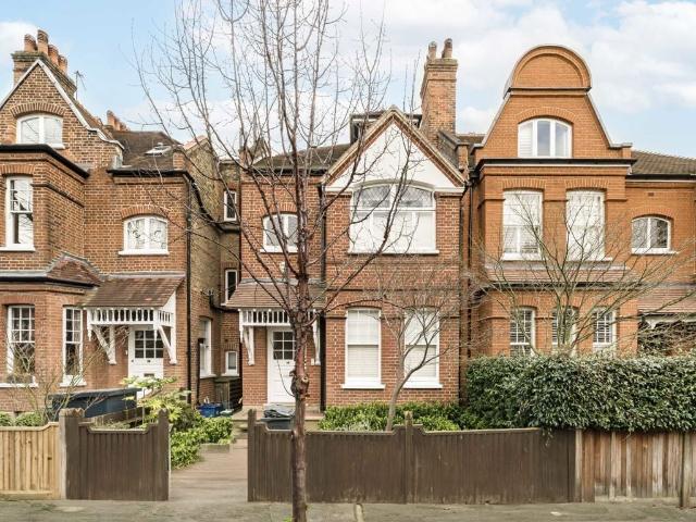 House at Fairfax Road, Greater London