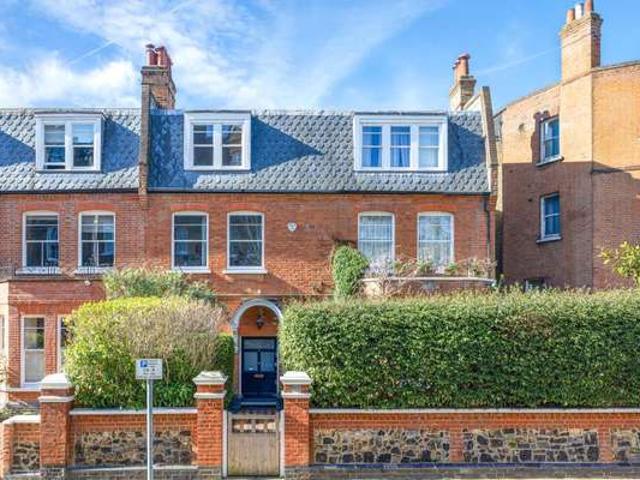 House at Fairhazel Gardens, Greater London
