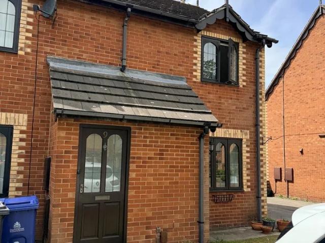 House at Far Field Road, Doncaster
