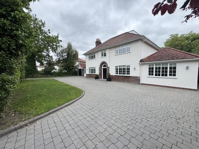House at Far Moss Road, Little Crosby
