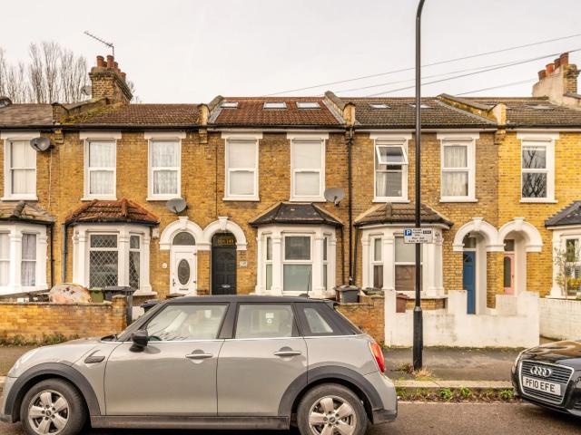 House at Farmer Road, Greater London