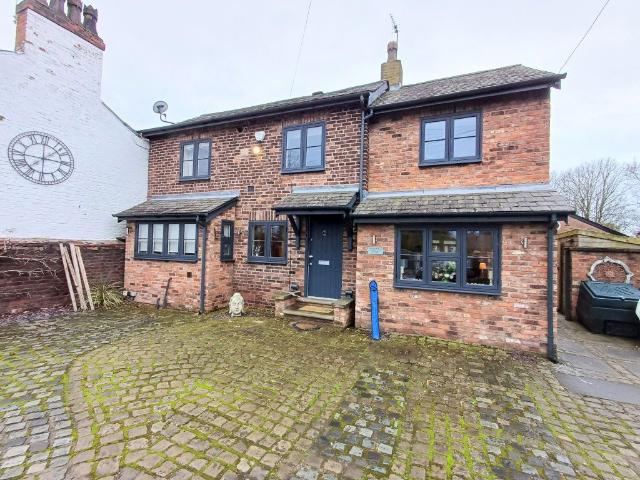 House at Fence Avenue, Macclesfield