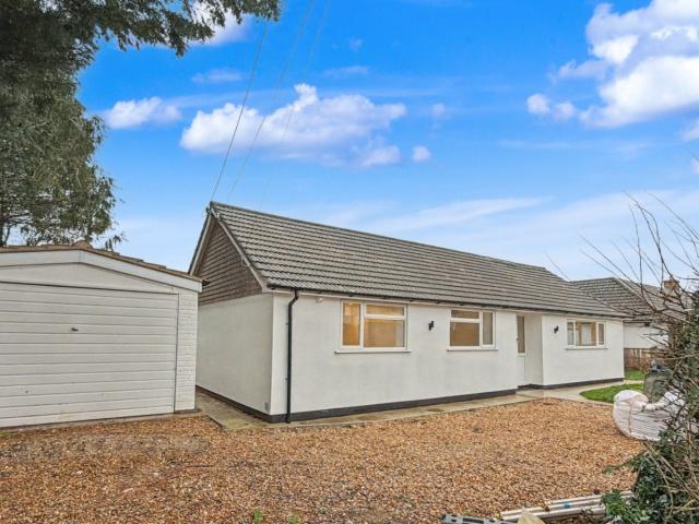 House at Fewcott Road, Cherwell District