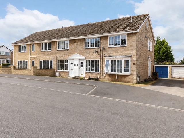House at Field Avenue, Thorpe Willoughby