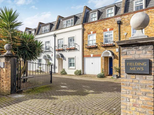 House at Fielding Mews, Greater London