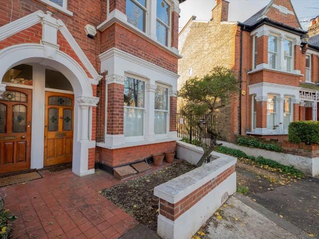 House at Fielding Road, Greater London