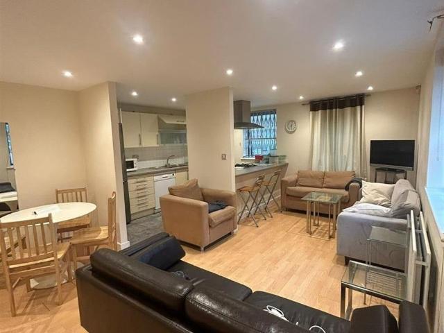 House at Fisherton Street, City of Westminster
