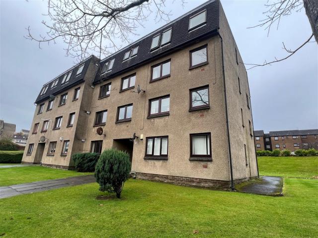 House at Fortingall Avenue, Glasgow