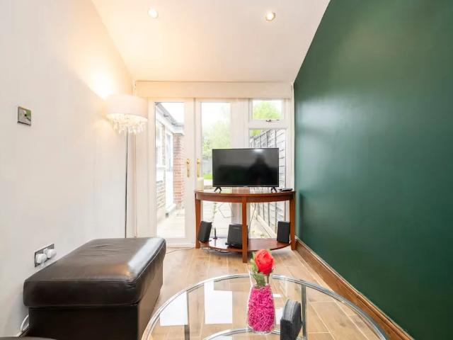 House at Forest Hill Road, Greater London