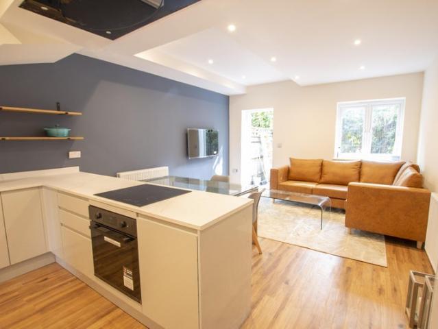 House at Fountain Road, Greater London