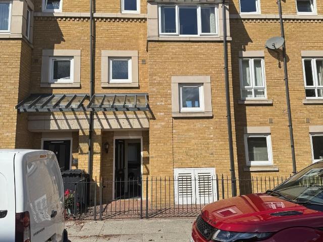 House at Four Chimneys Crescent, Peterborough