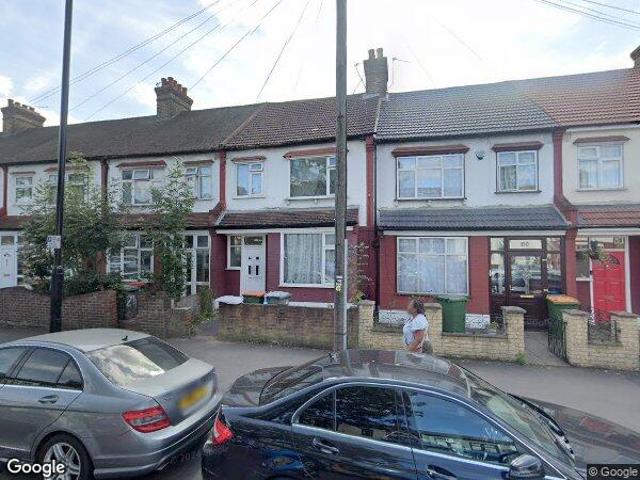 House at Flanders Road, Greater London