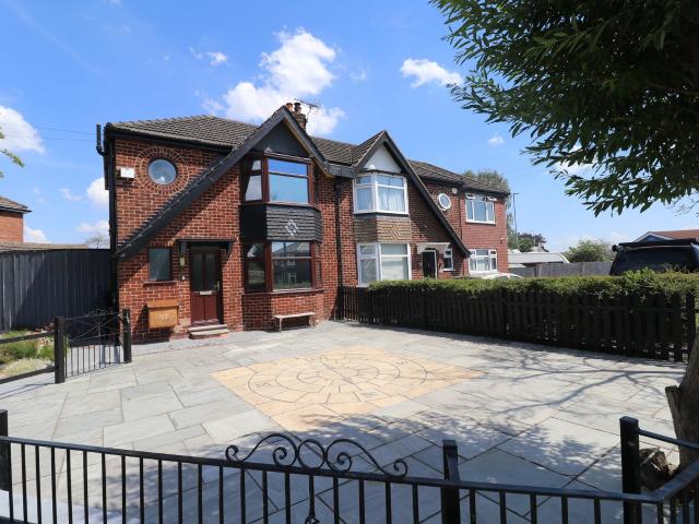 House at Flixton Drive, Crewe