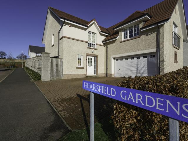 House at Friarsfield Gardens, Aberdeen City