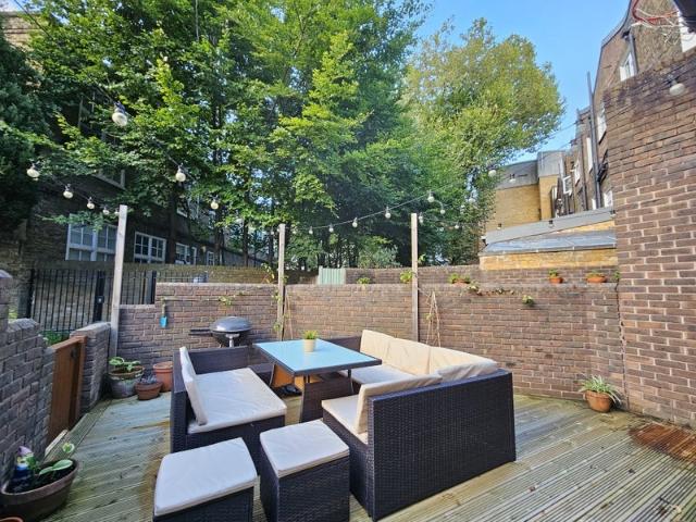 House at Friend Street, Greater London