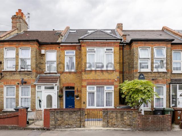 house at Fulbourne Road London, E17 4HB