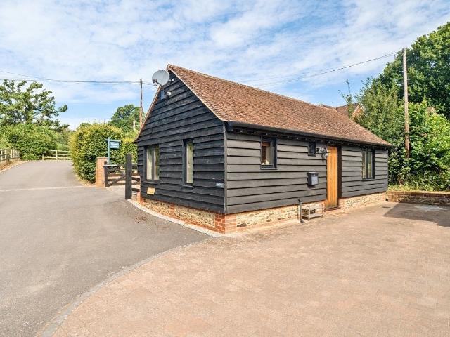 House at Fulbrook Lane, Waverley