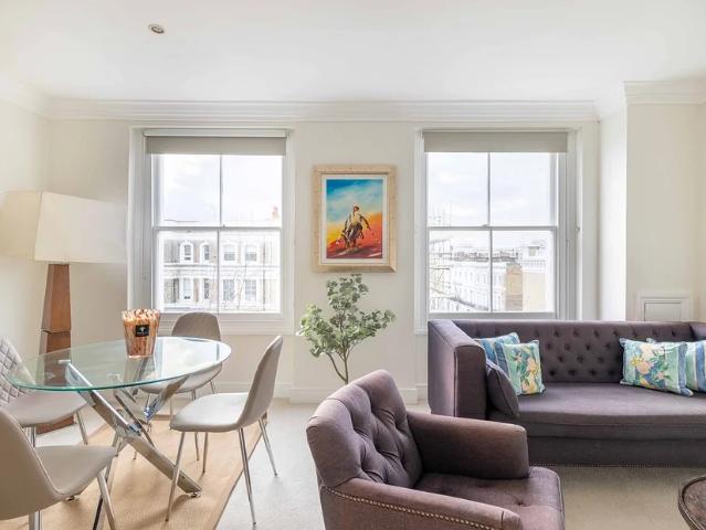 Apartment at Fulham Road, Greater London