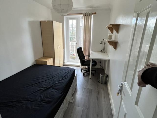 House at Gables Close, Greater London